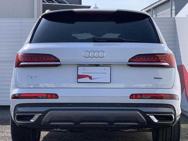 Audi Q7 2023 - Elisa Motors