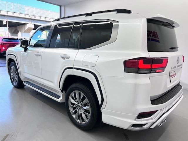TOYOTA LAND CRUISER ZX 2025 - Elisa Motors